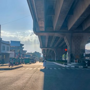 079_Langkah Tulus Seorang Ibu – Insta Photo Award – Photo Contest